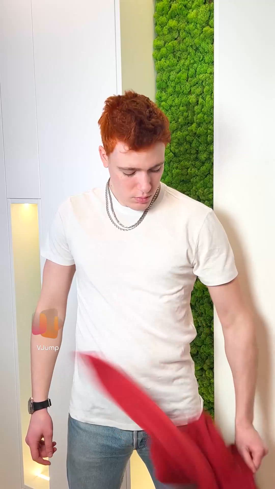 Change outfits in one transition ️ How to make a TikTok videoe