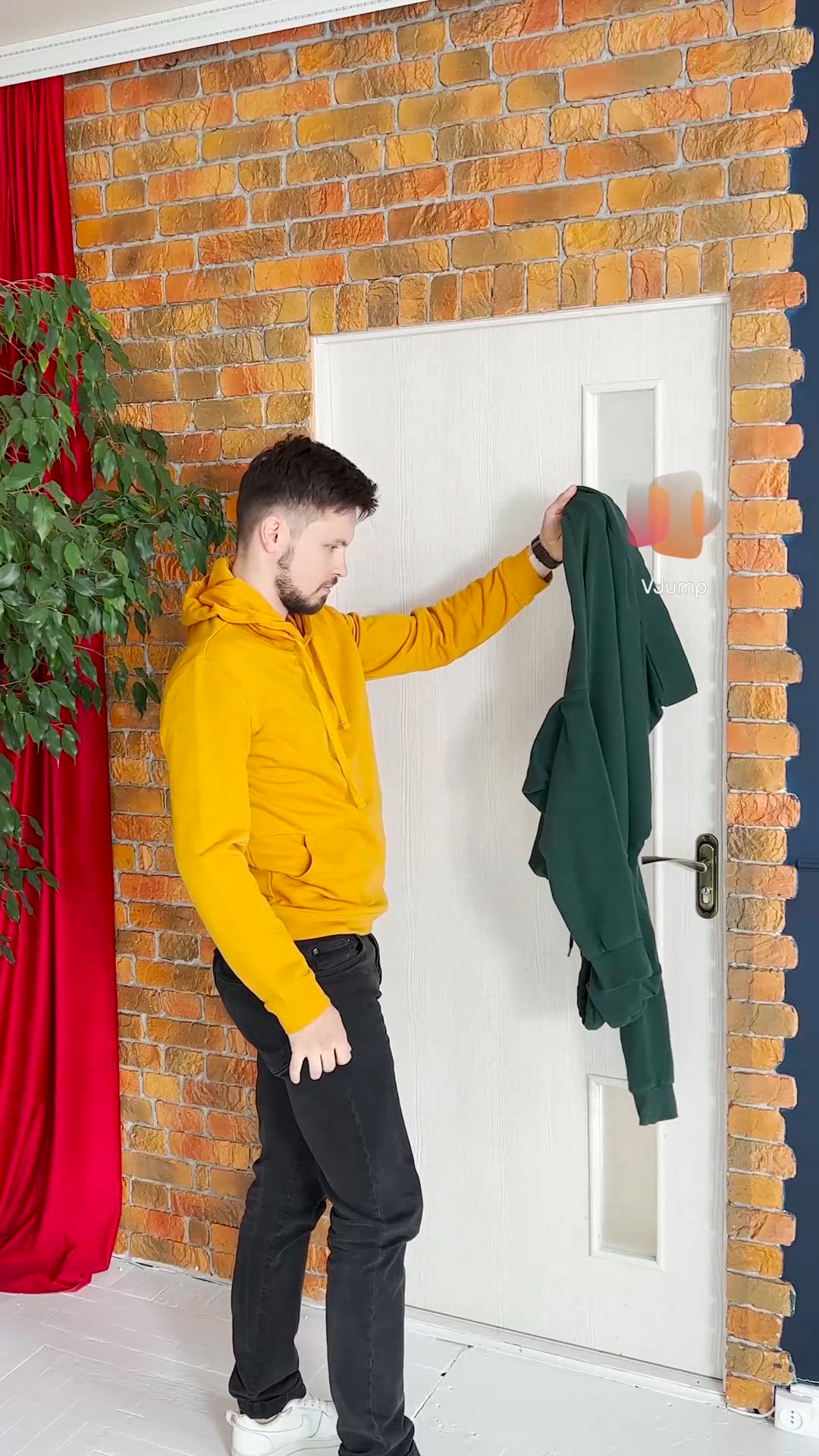 Steal the phone and pass through the door ️ How to make a TikTok videoe