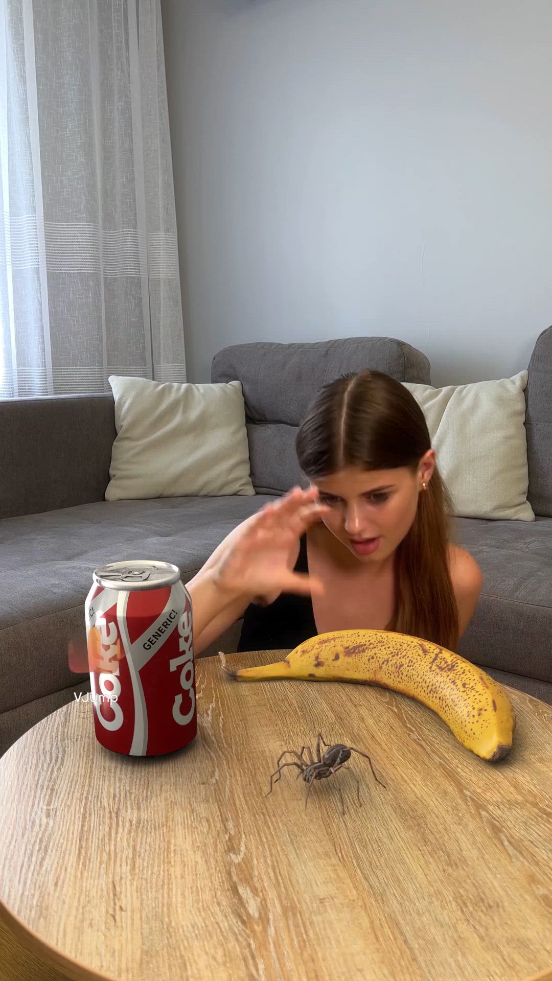 Enlarge objects with the power of thought ️ How to make a TikTok videoe