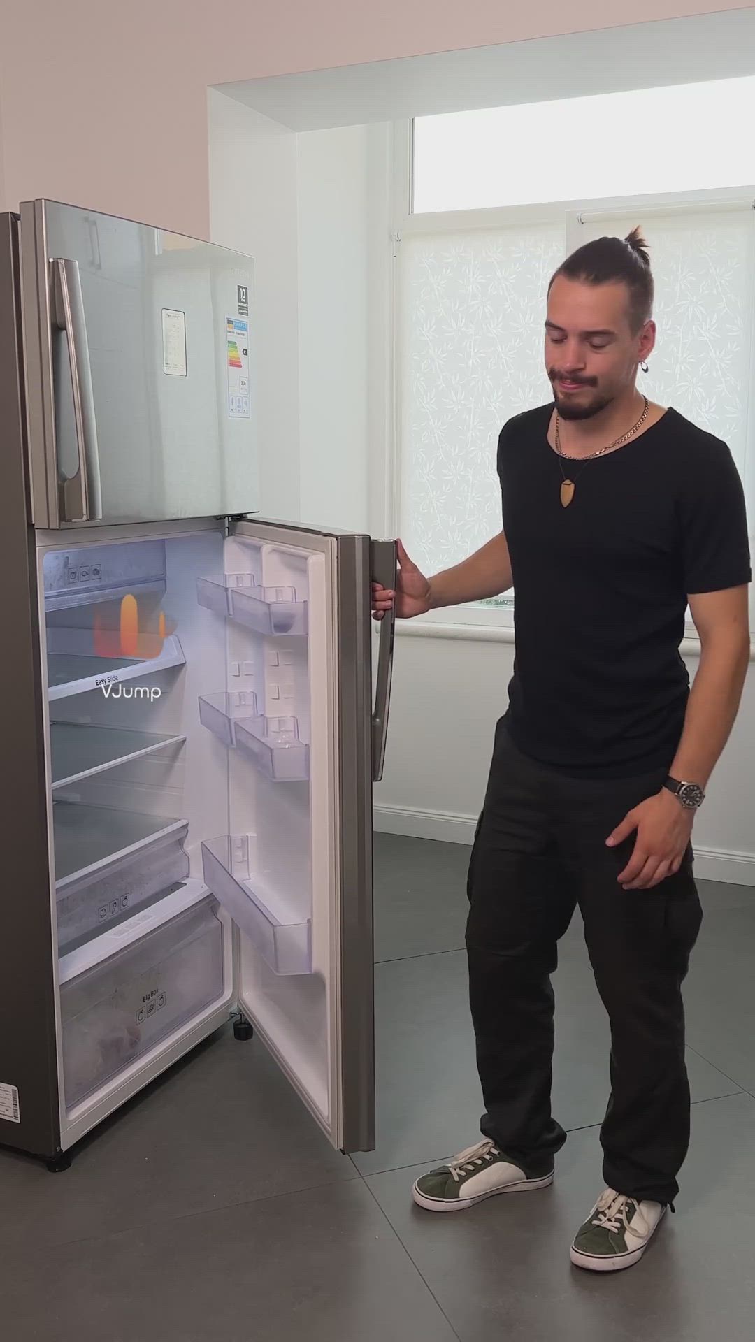 Fill the refrigerator with food using the magic button ️ How to make a ...