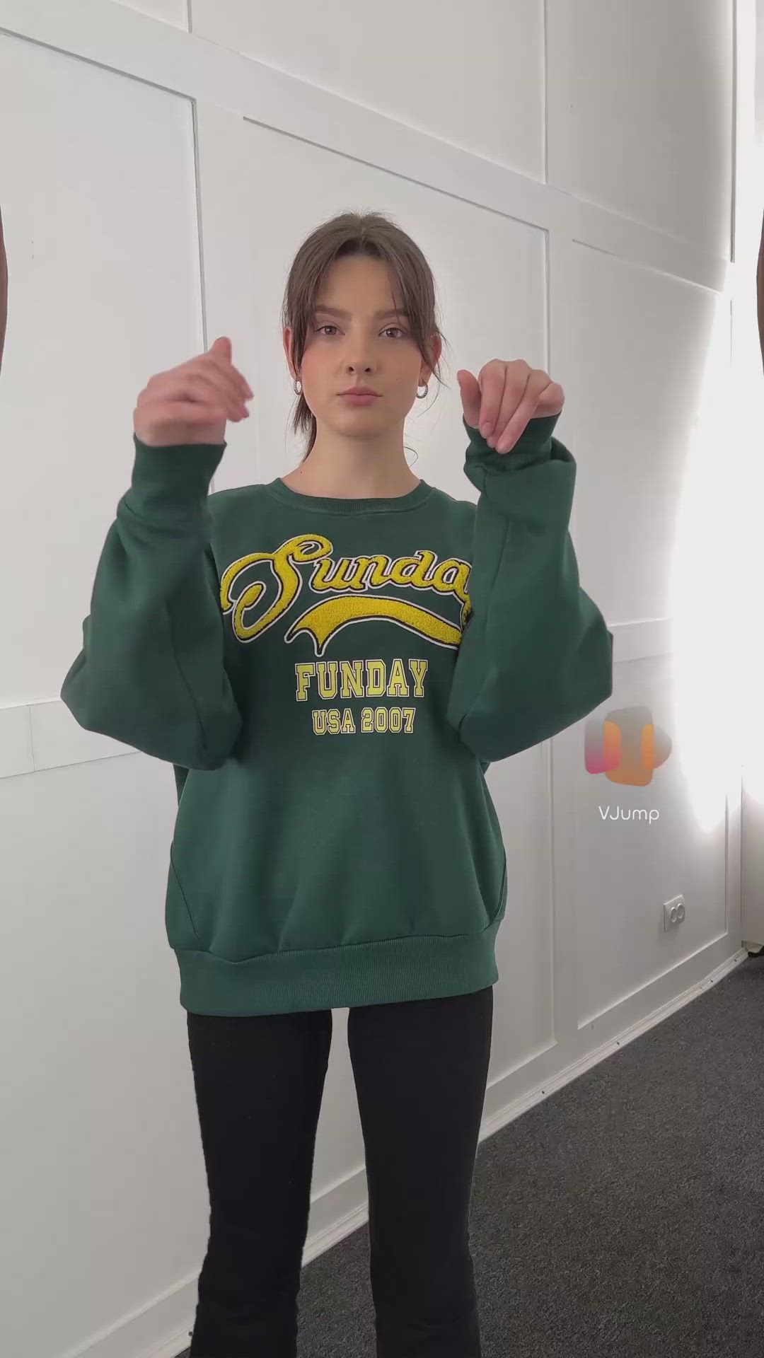 Dance on the flashing screen ️ How to make a TikTok videoe
